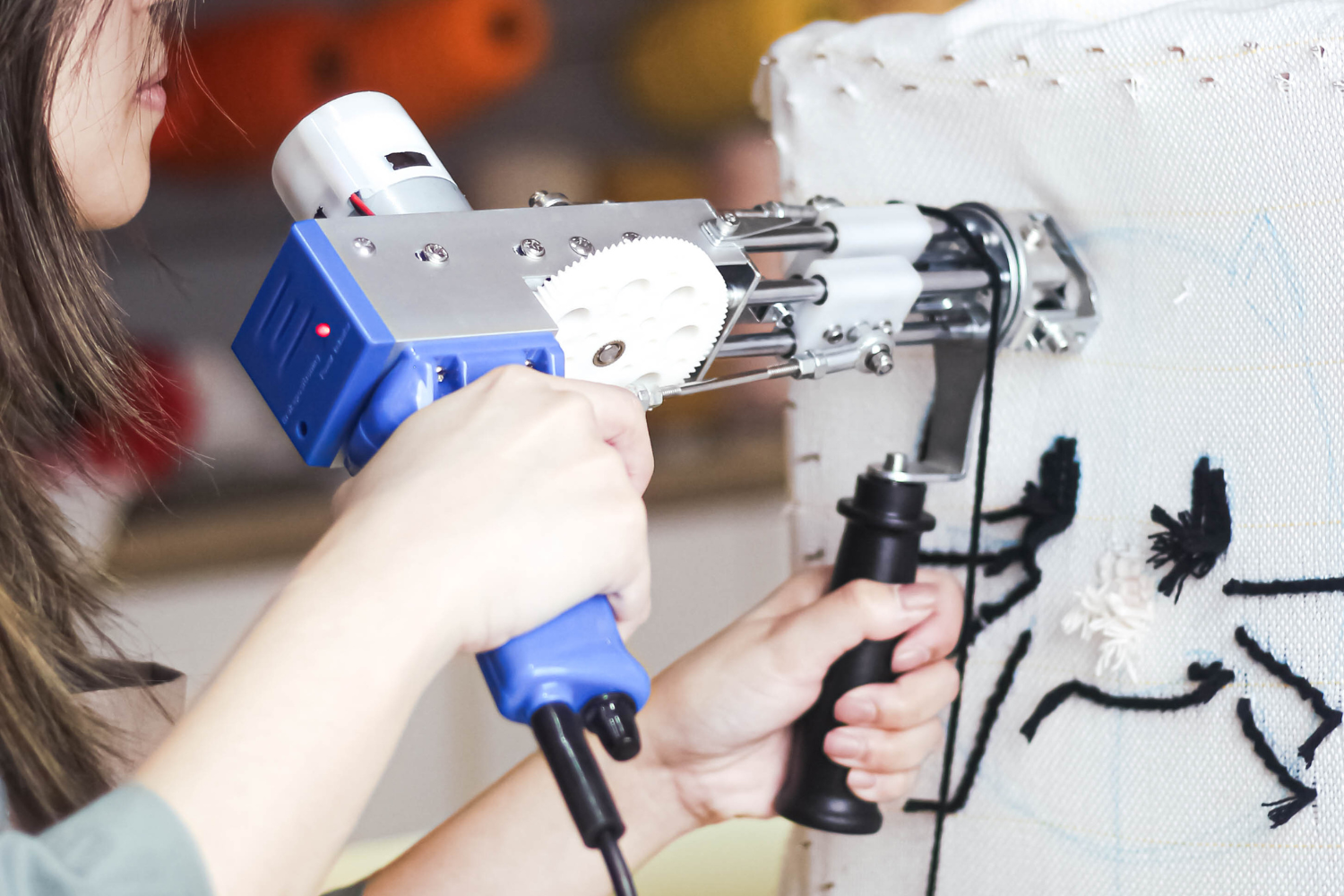 SINI Arte Studio - Rug Tufting Class